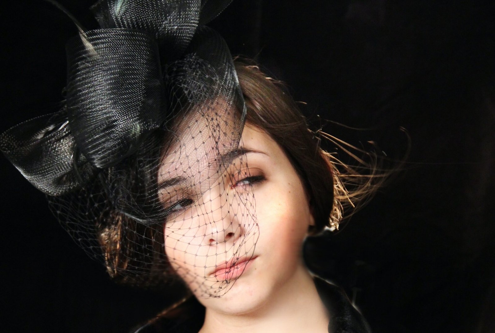 The Bombastic Side Eye Trend: Exploring the Meaning and Evolution of a ...