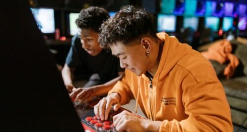 An Extensive Guide to Poggers: Meaning, Origin, Usage, and More | Neon ...